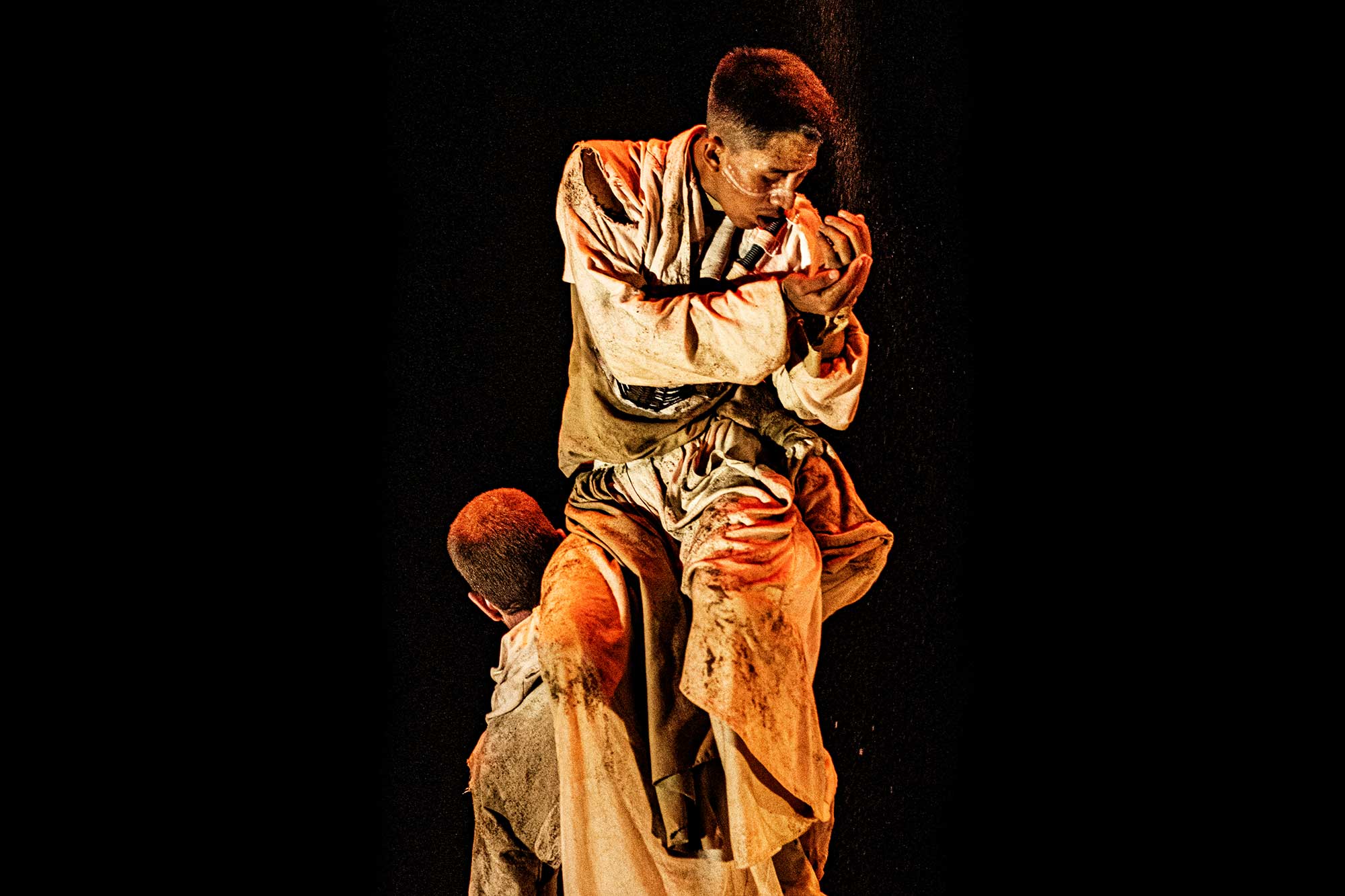 Universidad de las Artes - Max McClure y Cindy Cantos llevan “Nauta ...